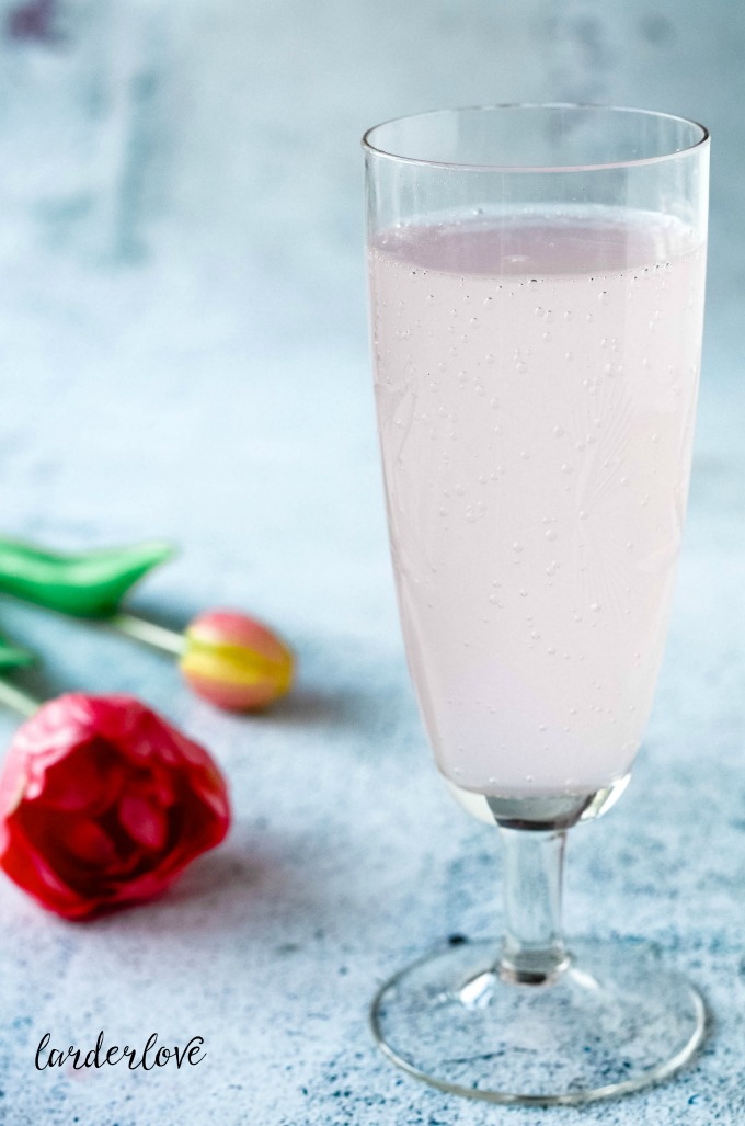 super easy recipe for homemade rhubarb and ginger gin by larderlove