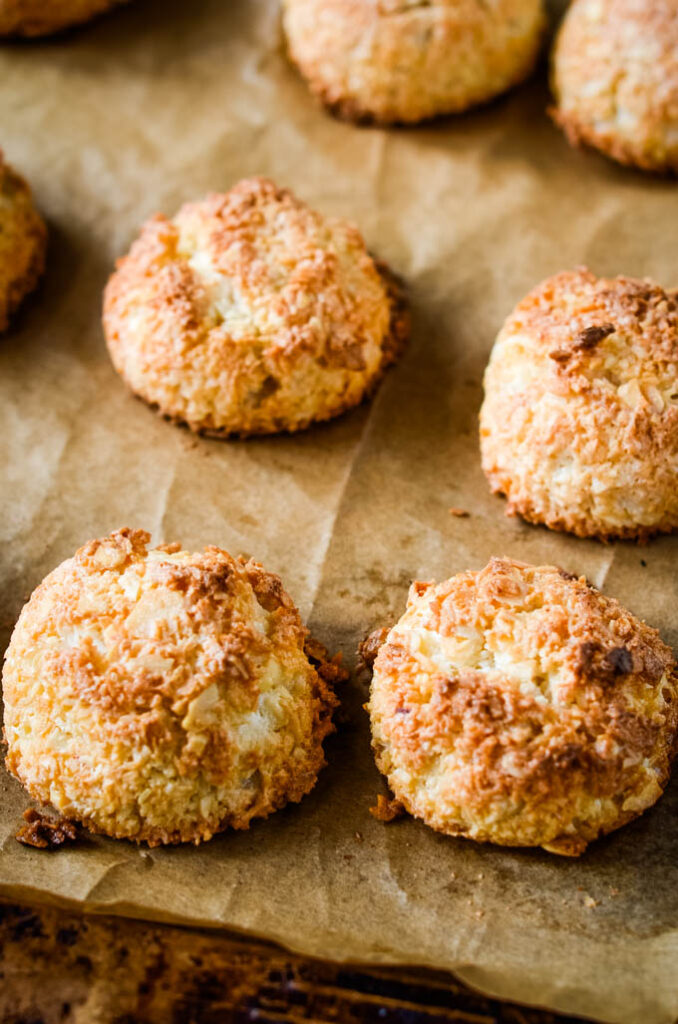 Easy Almond And Coconut Macaroons - Larder Love