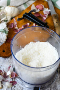 Homemade Roasted Garlic Salt - Larder Love