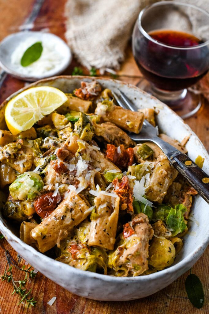 One-Pan Leftover Turkey Pasta Bake - Larder Love