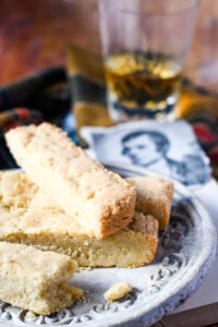 Quick And Easy Traditional Scottish Shortbread - Larder Love