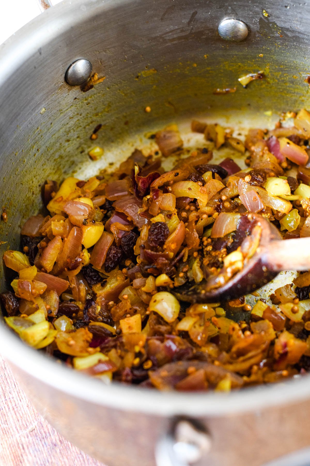 Super Easy Red Pepper Chutney - Larder Love